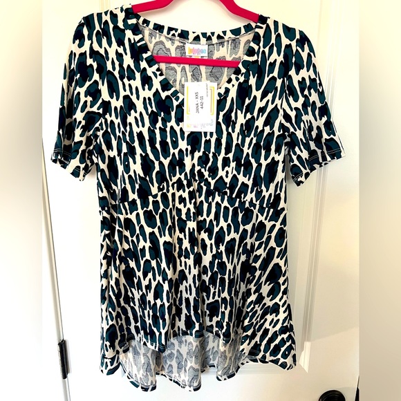 LuLaRoe | Tops | Lula Roe Jana Swing Top Xxs | Poshmark